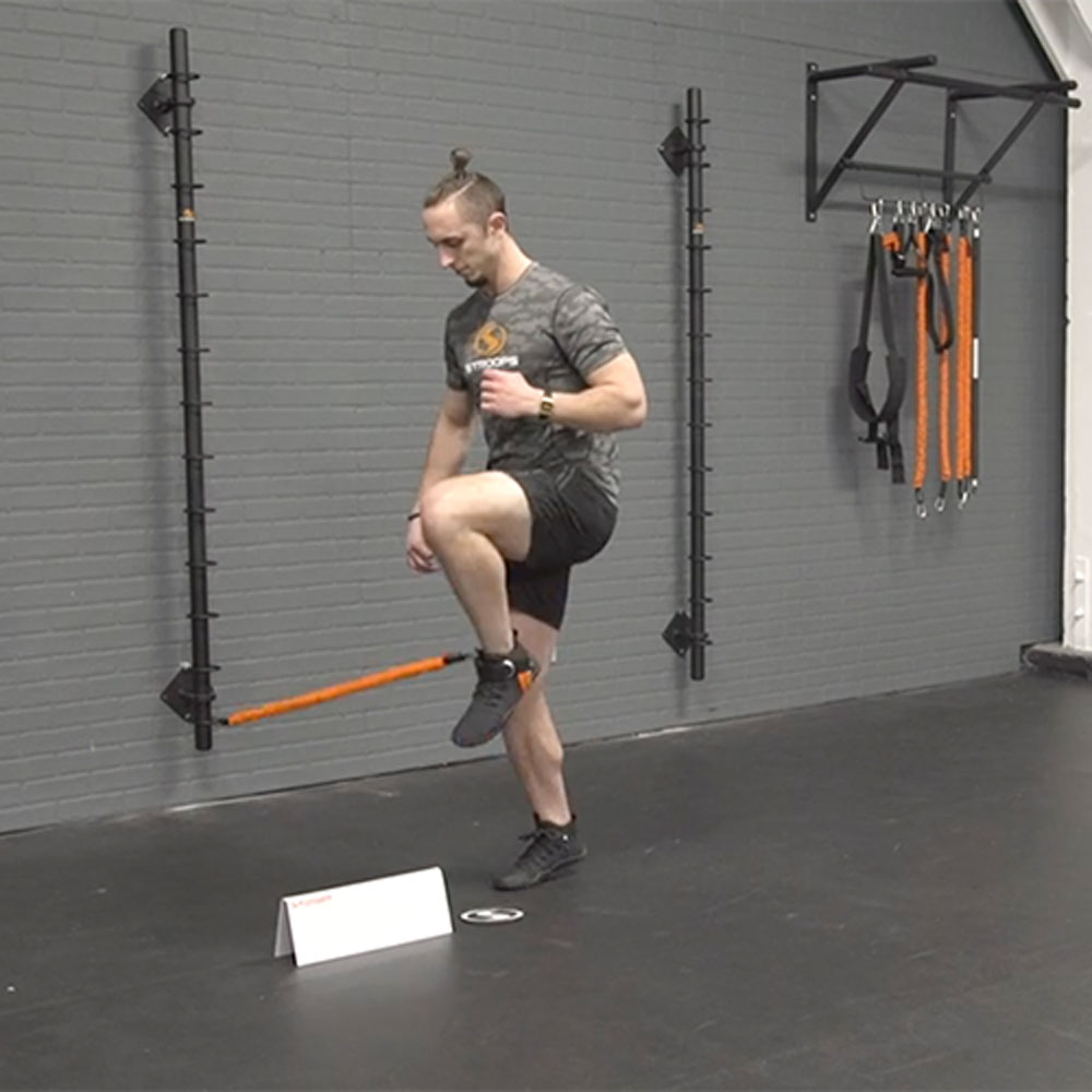 Stroops | Lateral Hurdle Skip